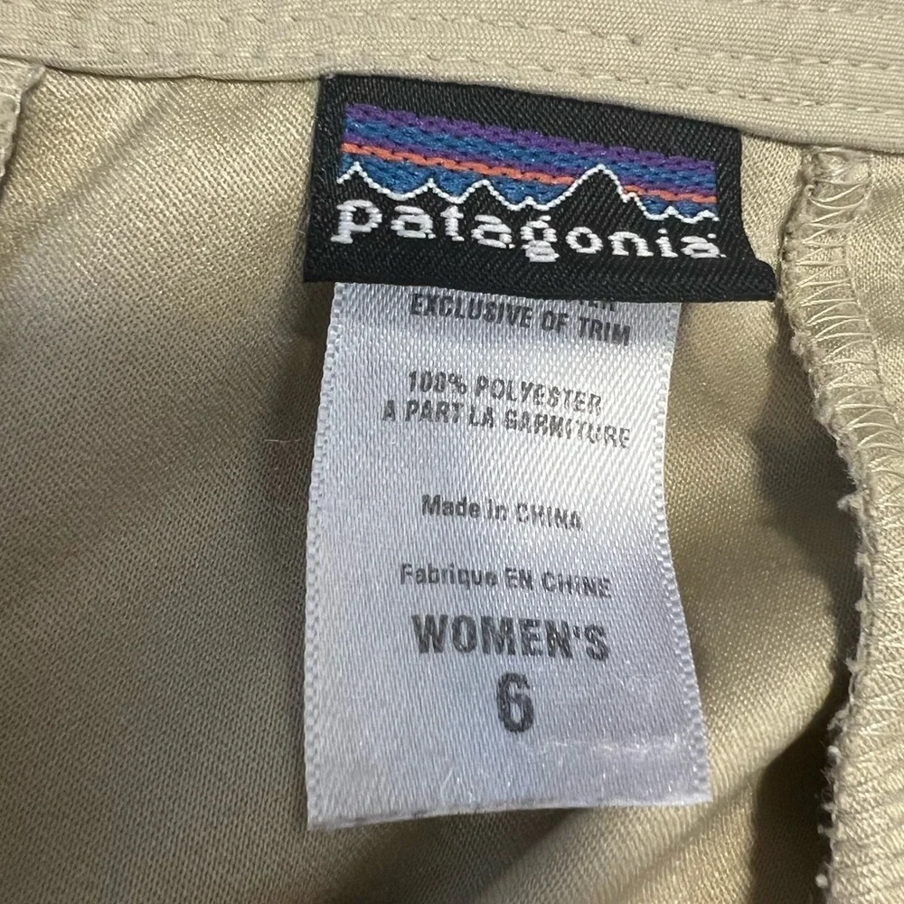 Patagonia | Pants & Jumpsuits | Patagonia Pataloha Cropped Khaki Pants ...